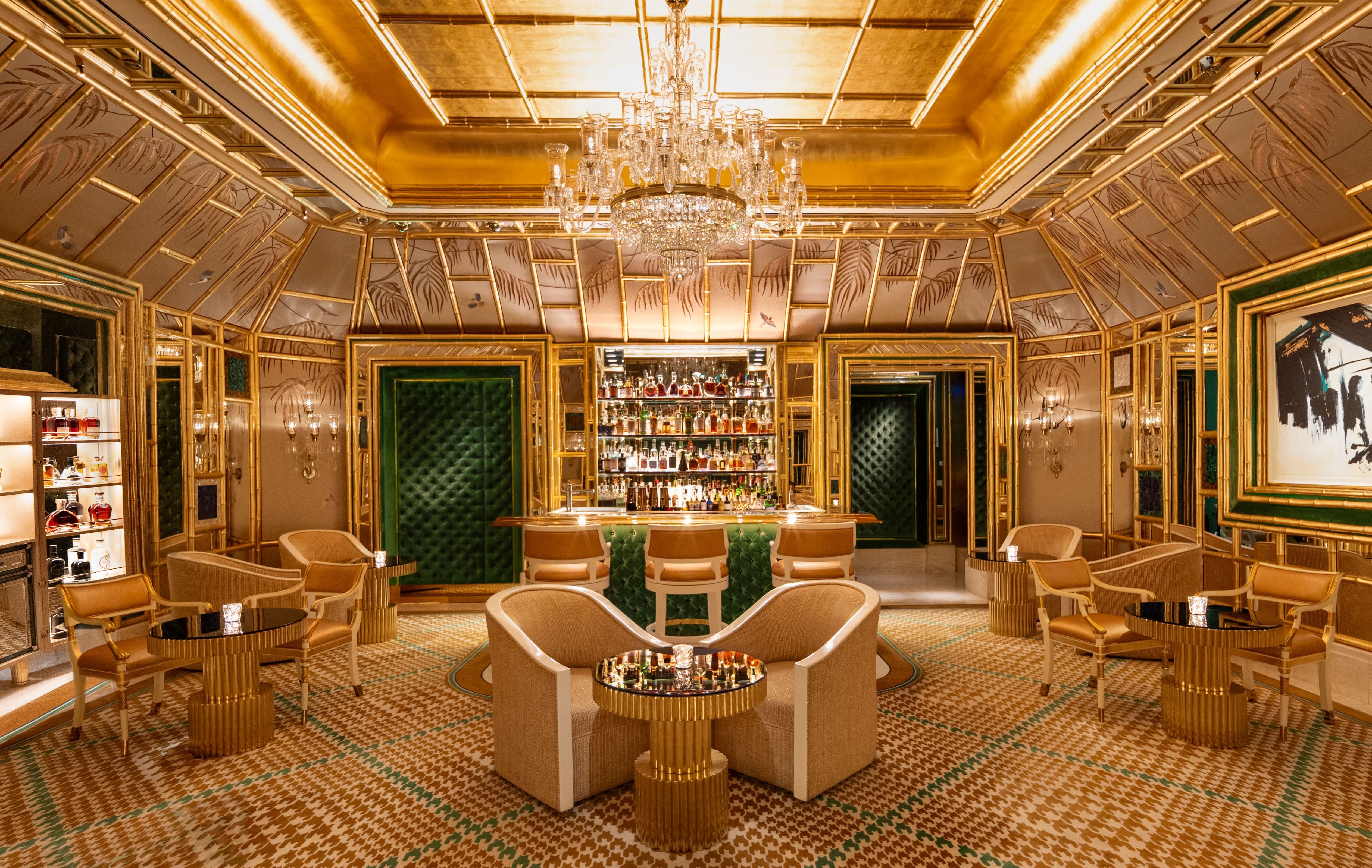 Moebius: The Italian Bar Making Waves in Milan and Beyond – The Dram Attic